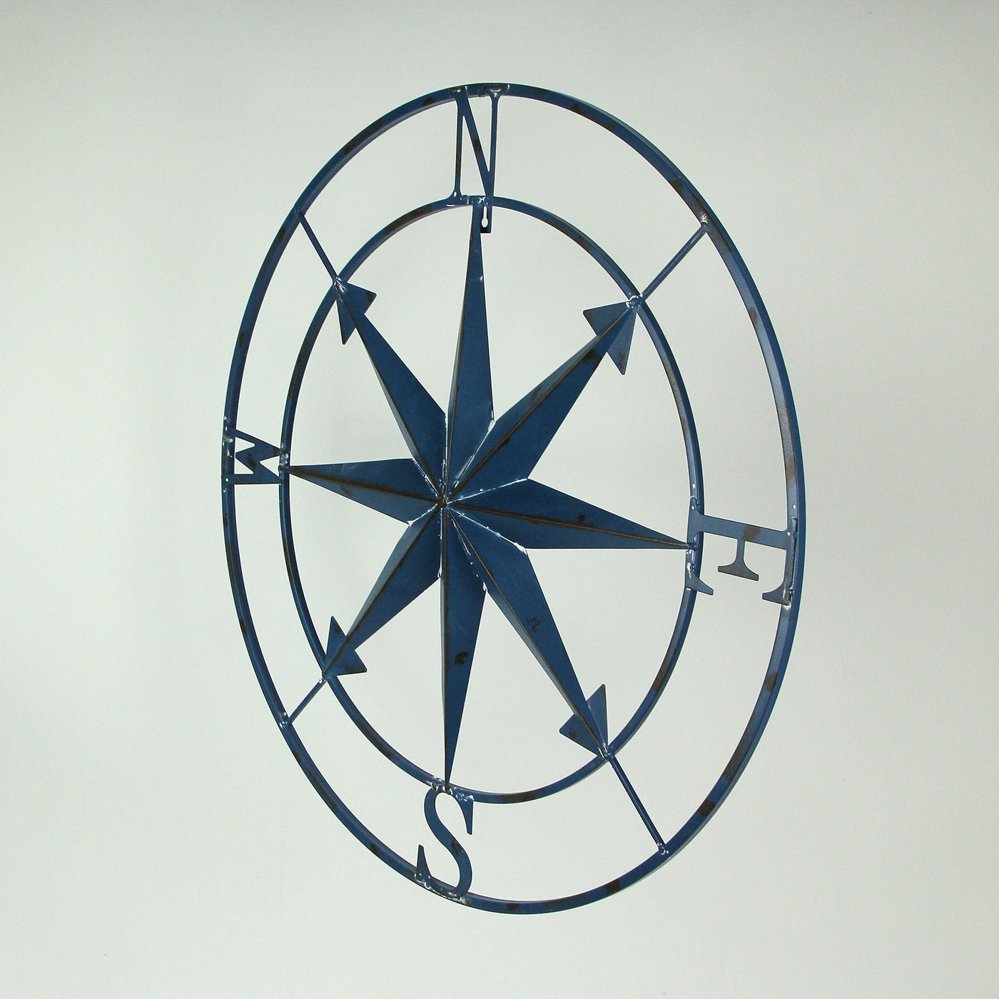 Distressed Metal Indoor/Outdoor Compass Rose Wall Hanging 28 Inch — Zeckos